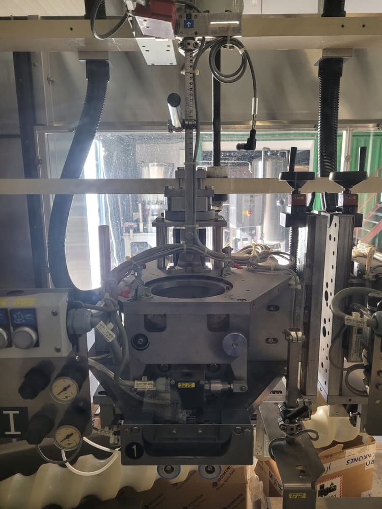 Krones Sleevematic + Shrinkmat Sleeve Labeler (2006) - NL-LAB-KRO-2006 ...